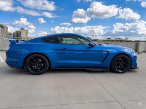 Blue Ford Mustang 2019 in Vilnius, with an engine capacity of 4.95 L and mileage of 74 thousand km for 32000 €, photo 8 on AUTOMOTO.COM.LV