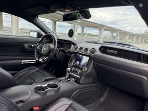 Blue Ford Mustang 2019 in Vilnius, with an engine capacity of 4.95 L and mileage of 74 thousand km for 32000 €, photo 11 on AUTOMOTO.COM.LV
