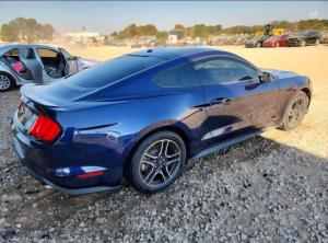 Zils Ford Mustang 2020 Viļņa, ar dzinēja tilpumu 2.25 L un nobraukumu 118 tūkst. km par 12900 €, foto  vietnē AUTOMOTO.COM.LV