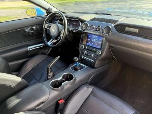 Blue Ford Mustang 2021 in Klaipeda, with an engine capacity of 4.95 L and mileage of 46 thousand km for 35000 €, photo 7 on AUTOMOTO.COM.LV