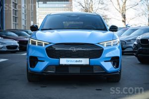 Zils Ford Mustang 2023 Rīga, ar dzinēja tilpumu 5.00 L un nobraukumu 101 tūkst. km par 39990 €, foto 3 vietnē AUTOMOTO.COM.LV