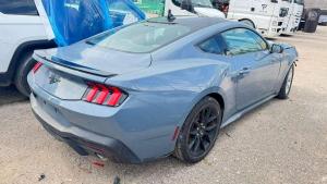 Blue Ford Mustang 2024 in Ukmerge, with an engine capacity of 2.26 L and mileage of 34 thousand km for 12890 €, photo 4 on AUTOMOTO.COM.LV