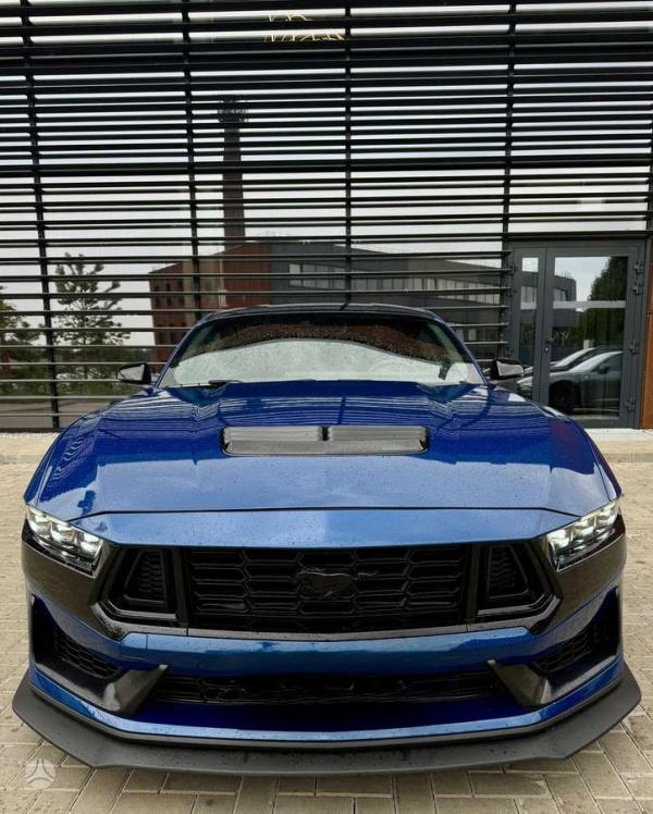 Blue Ford Mustang 2024 in Klaipeda, with an engine capacity of 2.30 L and mileage of 35 thousand km for 34990 €, photo 2 on AUTOMOTO.COM.LV