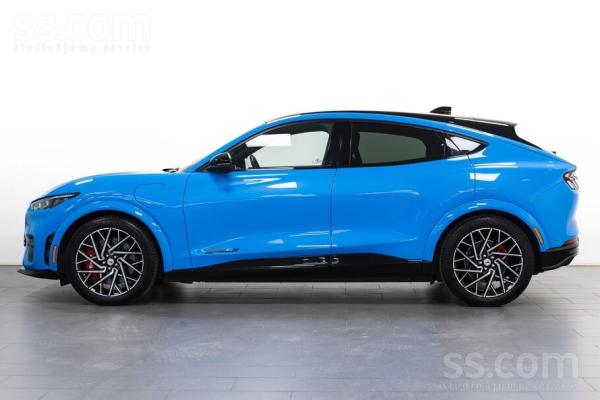 Zils Ford Mustang 2022 Rīga, ar dzinēja tilpumu 0.00 L un nobraukumu 85 tūkst. km par 37900 €, foto 7 vietnē AUTOMOTO.COM.LV