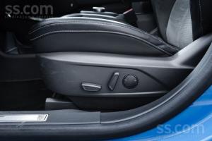 Blue Ford Mustang 2022 in Riga, with an engine capacity of 0.00 L and mileage of 89 thousand km for 39850 €, photo 9 on AUTOMOTO.COM.LV