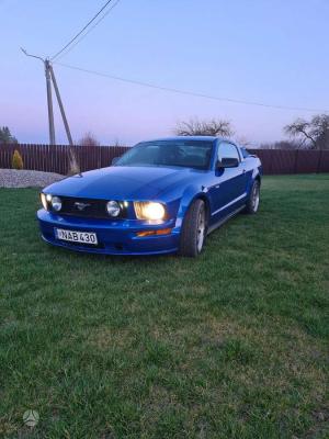 Blue Ford Mustang 2008 in Akmene, with an engine capacity of 3.80 L and mileage of 220 thousand km for 8000 €, photo 7 on AUTOMOTO.COM.LV