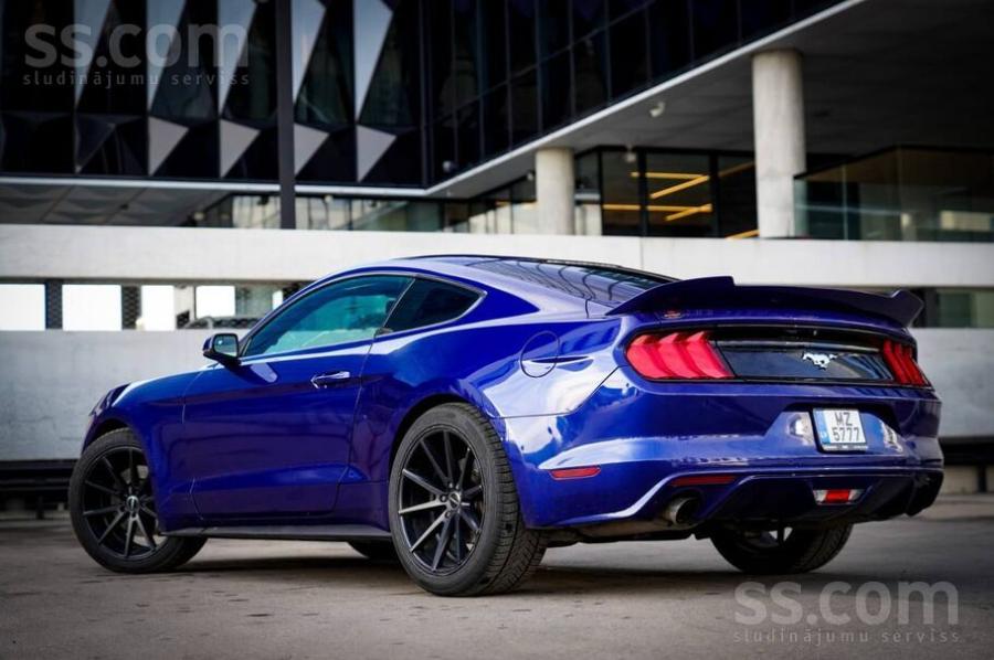 Blue Ford Mustang 2016 in Riga, with an engine capacity of 2.30 L and mileage of 172 thousand km for 22000 €, photo 5 on AUTOMOTO.COM.LV