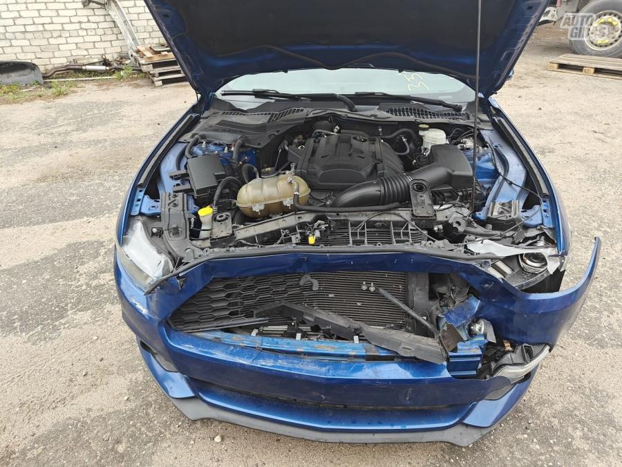 Blue Ford Mustang 2017 in Prienai, with an engine capacity of 2.30 L and mileage of 116 thousand km for 12000 €, photo 10 on AUTOMOTO.COM.LV