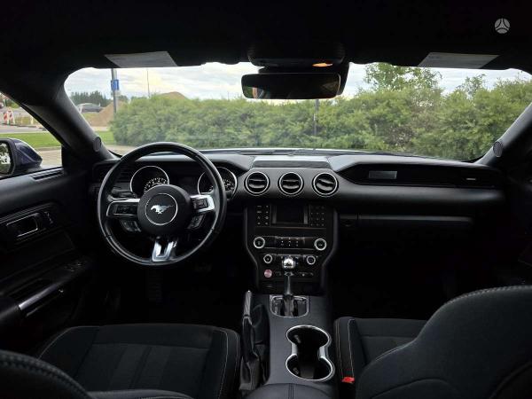 Zils Ford Mustang 2019 Viļņa, ar dzinēja tilpumu 2.26 L un nobraukumu 19 tūkst. km par 25000 €, foto 1 vietnē AUTOMOTO.COM.LV