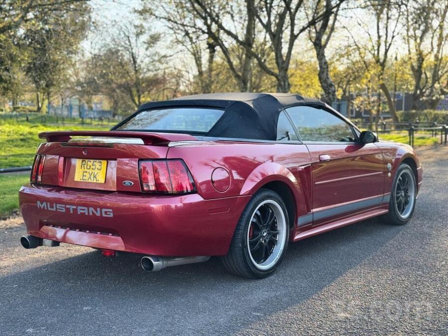 Ford Mustang 2004 Saldus, ar dzinēja tilpumu 3.80 L un nobraukumu 211 tūkst. km par 24500 €, foto 7 vietnē AUTOMOTO.COM.LV