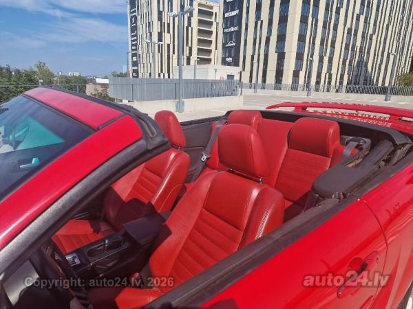 Форд Мустанг 2006 в Вильянди, объемом двигателя 4.00 л и пробегом 165 тыс. км за 8900 €, фото 9 на AUTOMOTO.COM.LV