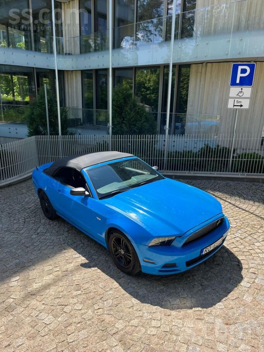 Ford Mustang 2013 in Jurmala, with an engine capacity of 3.70 L and mileage of 287 thousand km for 12500 €, photo 5 on AUTOMOTO.COM.LV