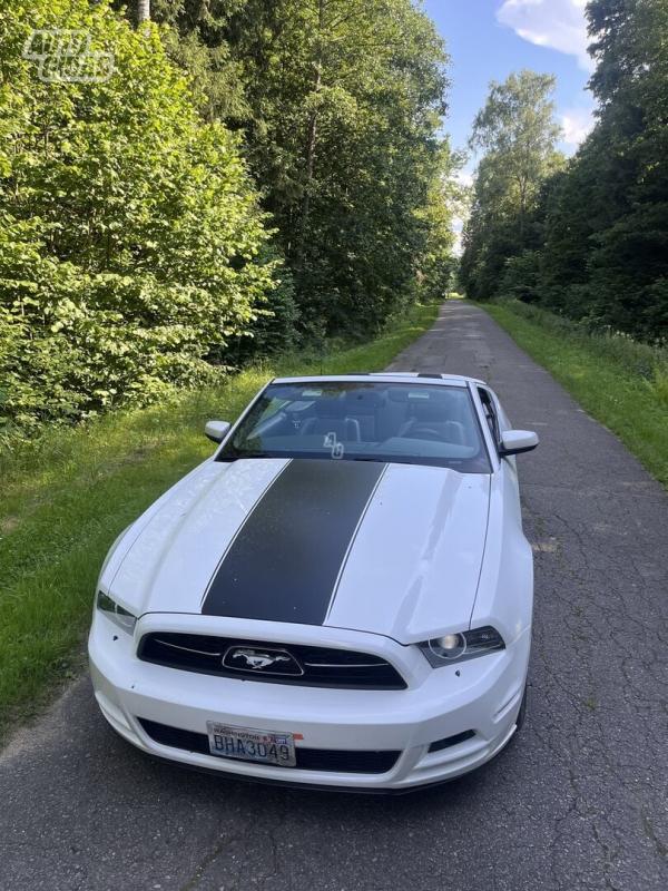 Ford Mustang 2013 Viļņa, ar dzinēja tilpumu 3.60 L un nobraukumu 82 tūkst. km par 16400 €, foto 3 vietnē AUTOMOTO.COM.LV