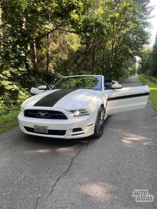 Ford Mustang 2013 Viļņa, ar dzinēja tilpumu 3.60 L un nobraukumu 82 tūkst. km par 16400 €, foto 6 vietnē AUTOMOTO.COM.LV