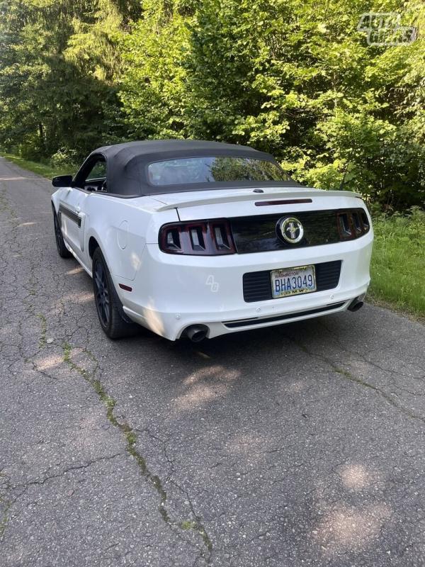 Ford Mustang 2013 Viļņa, ar dzinēja tilpumu 3.60 L un nobraukumu 82 tūkst. km par 16400 €, foto 10 vietnē AUTOMOTO.COM.LV