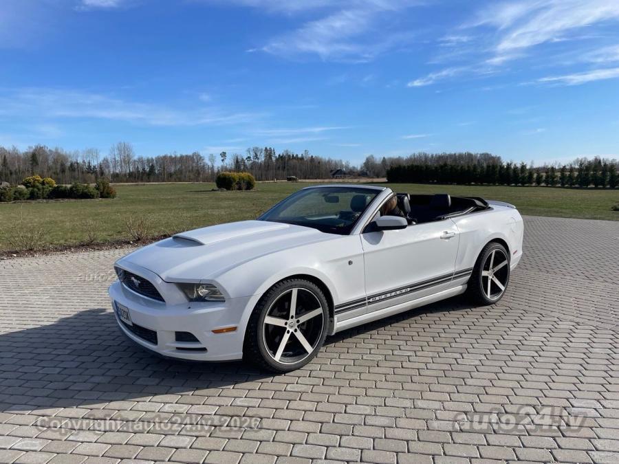 Ford Mustang 2013 in Tallinn, with an engine capacity of 3.70 L and mileage of 242 thousand km for 14000 €, photo 1 on AUTOMOTO.COM.LV