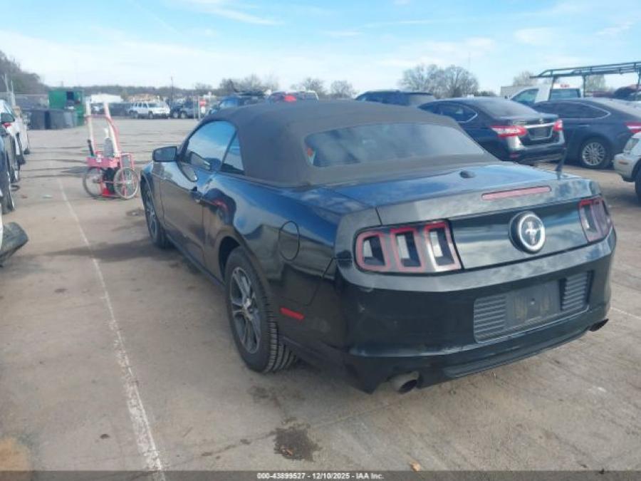 Ford Mustang 2014 Klaipėda, ar dzinēja tilpumu 0.00 L un nobraukumu 0 tūkst. km par 5450 €, foto 3 vietnē AUTOMOTO.COM.LV