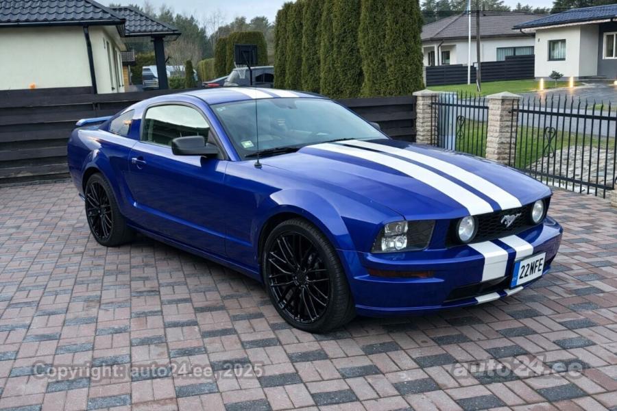 Ford Mustang 2005 Tallina, ar dzinēja tilpumu 4.00 L un nobraukumu 0 tūkst. km par 12500 €, foto 10 vietnē AUTOMOTO.COM.LV