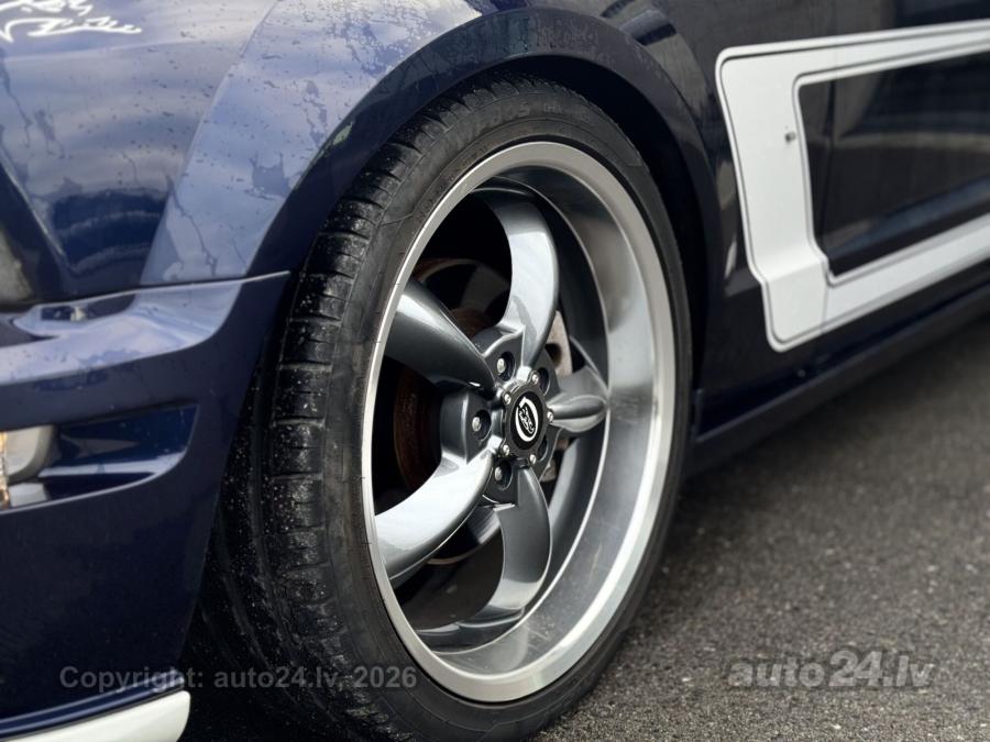 Ford Mustang 2006 in Tallinn, with an engine capacity of 4.60 L and mileage of 183 thousand km for 10990 €, photo 5 on AUTOMOTO.COM.LV