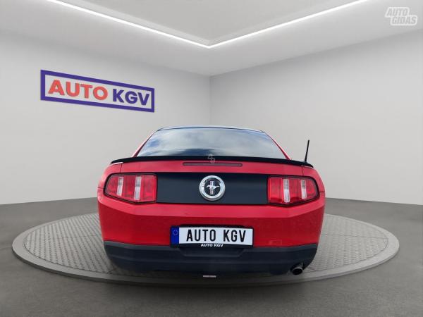 Ford Mustang 2010 in Kaunas, with an engine capacity of 4.00 L and mileage of 195 thousand km for 11499 €, photo 4 on AUTOMOTO.COM.LV