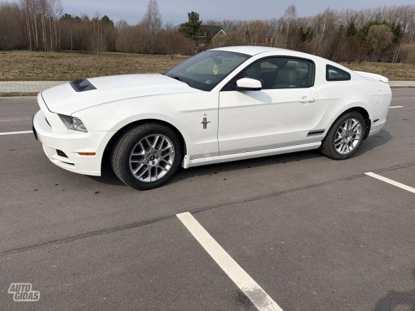 Ford Mustang 2013 in Klaipeda, with an engine capacity of 3.70 L and mileage of 142 thousand km for 12000 €, photo 8 on AUTOMOTO.COM.LV