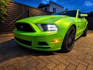 Ford Mustang 2013 in Kaunas, with an engine capacity of 5.00 L and mileage of 211 thousand km for 17900 €, photo  on AUTOMOTO.COM.LV