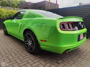 Ford Mustang 2013 in Kaunas, with an engine capacity of 5.00 L and mileage of 211 thousand km for 17900 €, photo 8 on AUTOMOTO.COM.LV