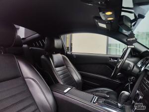 Ford Mustang 2013 in Kaunas, with an engine capacity of 5.00 L and mileage of 211 thousand km for 17900 €, photo 17 on AUTOMOTO.COM.LV