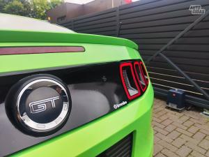 Ford Mustang 2013 in Kaunas, with an engine capacity of 5.00 L and mileage of 211 thousand km for 17900 €, photo 23 on AUTOMOTO.COM.LV