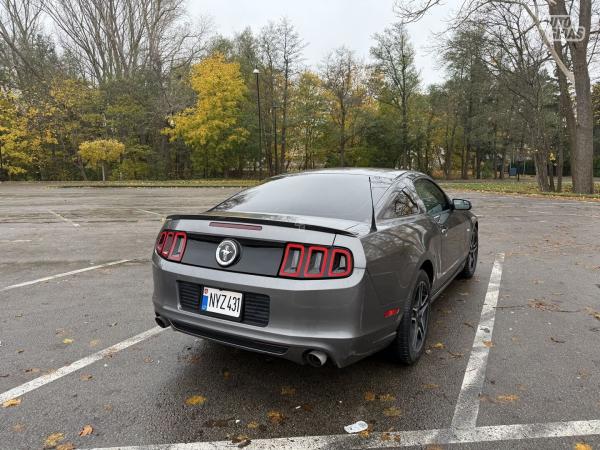Ford Mustang 2014 in Palanga, with an engine capacity of 3.70 L and mileage of 110 thousand km for 12900 €, photo 6 on AUTOMOTO.COM.LV