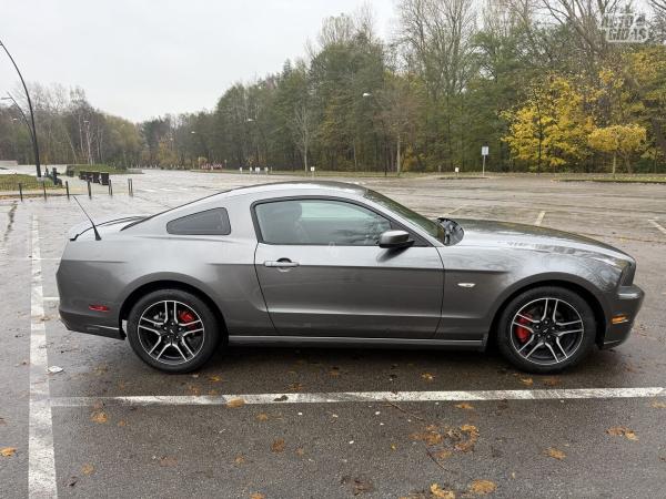 Ford Mustang 2014 in Palanga, with an engine capacity of 3.70 L and mileage of 110 thousand km for 12900 €, photo 7 on AUTOMOTO.COM.LV