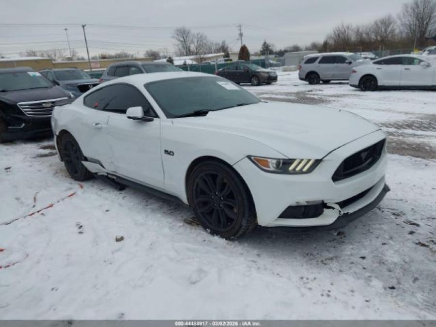 Ford Mustang 2015 in Klaipeda, with an engine capacity of 0.00 L and mileage of 0 thousand km for 10000 €, photo 1 on AUTOMOTO.COM.LV