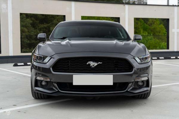 Форд Мустанг 2016 в Вильнюс, объемом двигателя 5.00 л и пробегом 78 тыс. км за 28900 €, фото 5 на AUTOMOTO.COM.LV