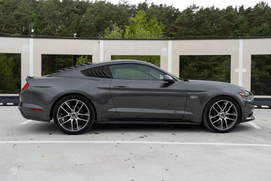 Ford Mustang 2016 Viļņa, ar dzinēja tilpumu 5.00 L un nobraukumu 78 tūkst. km par 28900 €, foto 14 vietnē AUTOMOTO.COM.LV