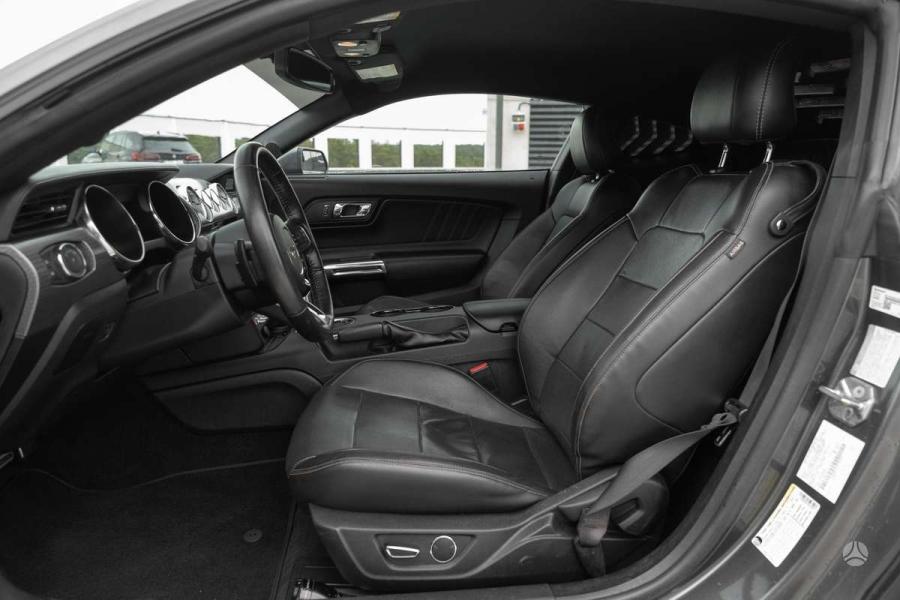 Ford Mustang 2016 Viļņa, ar dzinēja tilpumu 5.00 L un nobraukumu 78 tūkst. km par 28900 €, foto 15 vietnē AUTOMOTO.COM.LV