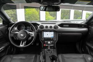 Ford Mustang 2016 Viļņa, ar dzinēja tilpumu 5.00 L un nobraukumu 78 tūkst. km par 28900 €, foto 22 vietnē AUTOMOTO.COM.LV