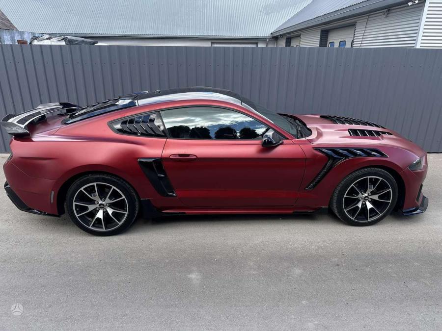 Ford Mustang 2020 in Siauliai, with an engine capacity of 2.25 L and mileage of 69 thousand km for 25550 €, photo 6 on AUTOMOTO.COM.LV