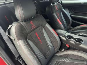 Ford Mustang 2020 in Siauliai, with an engine capacity of 2.25 L and mileage of 69 thousand km for 25550 €, photo 16 on AUTOMOTO.COM.LV