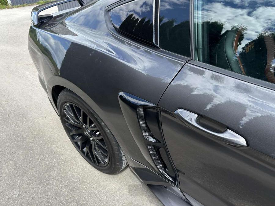 Ford Mustang 2020 Šauļi, ar dzinēja tilpumu 4.95 L un nobraukumu 59 tūkst. km par 32000 €, foto 19 vietnē AUTOMOTO.COM.LV