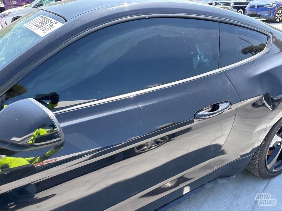 Ford Mustang 2022 in Klaipeda, with an engine capacity of 5.00 L and mileage of 58 thousand km for 10800 €, photo 14 on AUTOMOTO.COM.LV