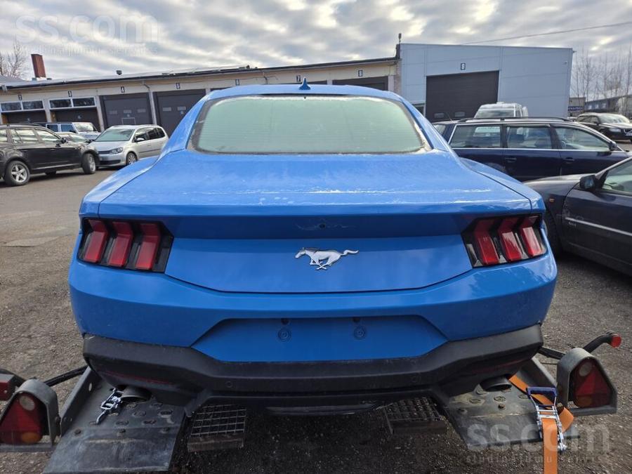 Ford Mustang 2025 in Preili, with an engine capacity of 2.30 L and mileage of 14 thousand km for 22999 €, photo 8 on AUTOMOTO.COM.LV