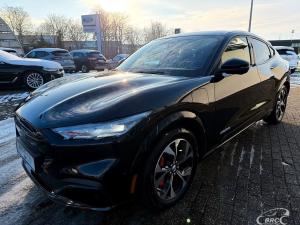 Ford Mustang 2021 Viļņa, ar dzinēja tilpumu 0.00 L un nobraukumu 95 tūkst. km par 32200 €, foto  vietnē AUTOMOTO.COM.LV