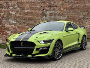 Green Ford Mustang 2016 in Kedainiai, with an engine capacity of 2.29 L and mileage of 155 thousand km for 21800 €, photo  on AUTOMOTO.COM.LV