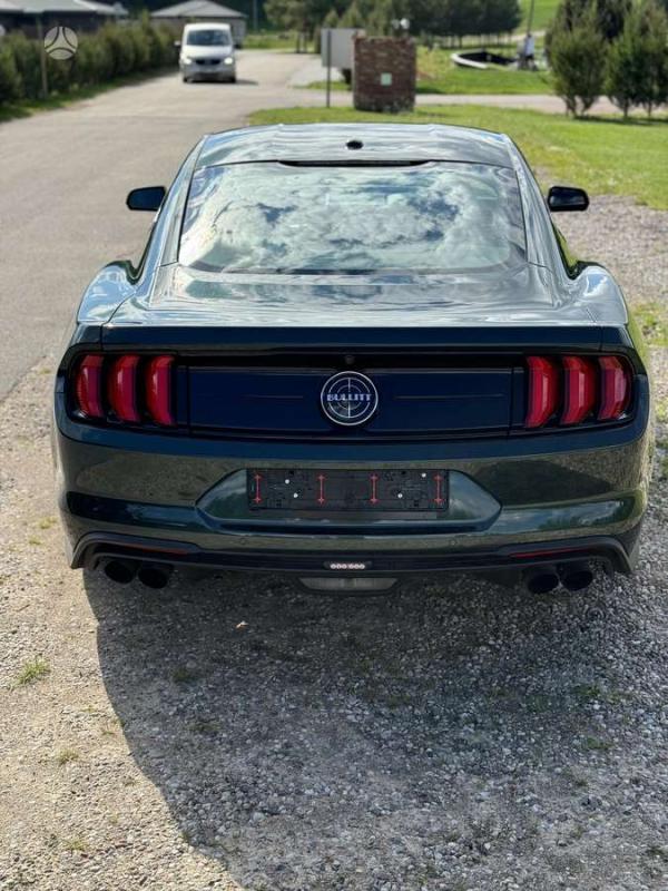 Zaļš Ford Mustang 2019 Viļņa, ar dzinēja tilpumu 5.03 L un nobraukumu 60 tūkst. km par 34485 €, foto 5 vietnē AUTOMOTO.COM.LV