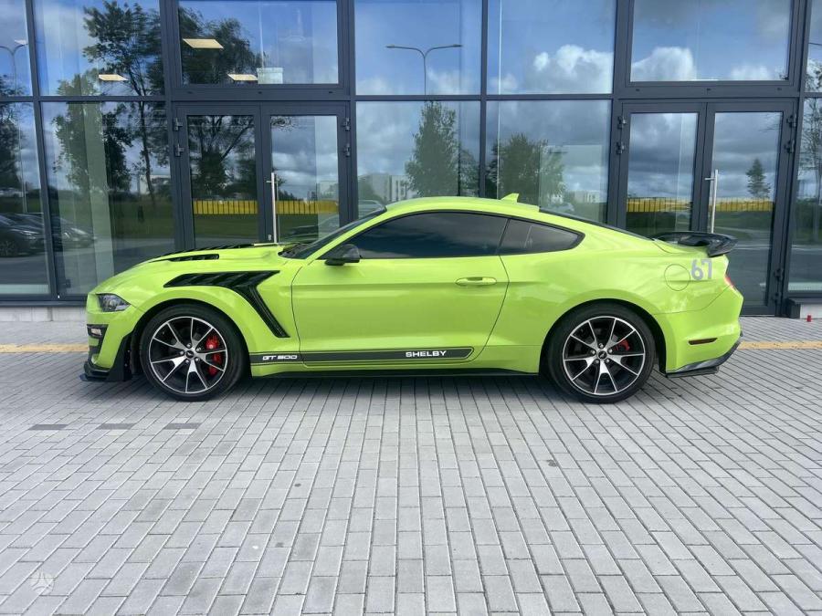 Green Ford Mustang 2020 in Klaipeda, with an engine capacity of 2.25 L and mileage of 90 thousand km for 24500 €, photo 7 on AUTOMOTO.COM.LV