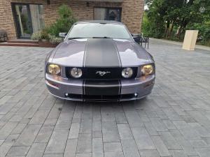 Pelēks Ford Mustang 2006 Kauņa, ar dzinēja tilpumu 4.60 L un nobraukumu 146 tūkst. km par 13800 €, foto 3 vietnē AUTOMOTO.COM.LV