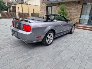 Pelēks Ford Mustang 2006 Kauņa, ar dzinēja tilpumu 4.60 L un nobraukumu 146 tūkst. km par 13800 €, foto 10 vietnē AUTOMOTO.COM.LV