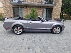 Pelēks Ford Mustang 2006 Kauņa, ar dzinēja tilpumu 4.60 L un nobraukumu 146 tūkst. km par 13800 €, foto 13 vietnē AUTOMOTO.COM.LV