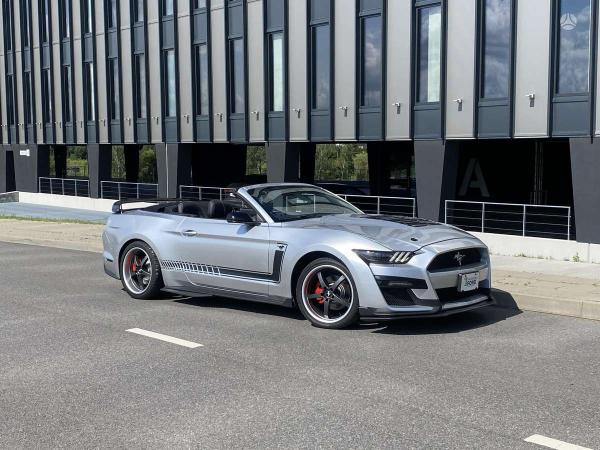 Pelēks Ford Mustang 2016 Viļņa, ar dzinēja tilpumu 3.70 L un nobraukumu 75 tūkst. km par 22500 €, foto 2 vietnē AUTOMOTO.COM.LV