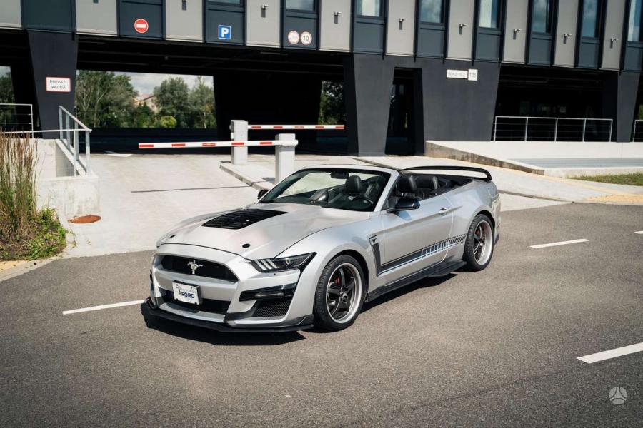 Pelēks Ford Mustang 2016 Viļņa, ar dzinēja tilpumu 3.70 L un nobraukumu 75 tūkst. km par 22500 €, foto 4 vietnē AUTOMOTO.COM.LV